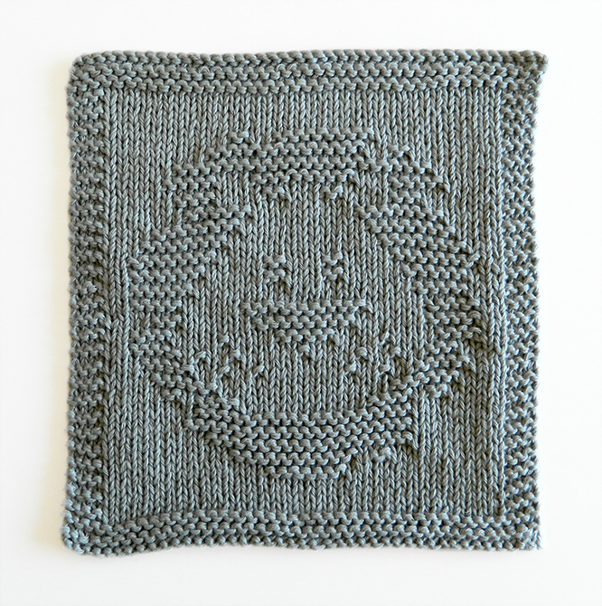 LION HEAD knitting pattern beginner level - Oh La Lana!